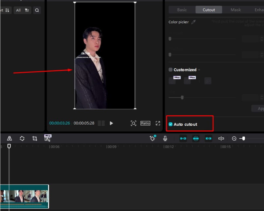 Instructions for Removing Green Background, Merging Backgrounds on CapCut